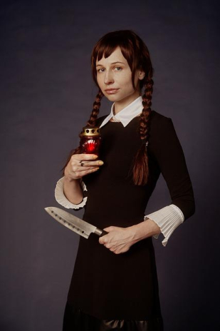 The Ultimate Guide to Perfect Wednesday Addams Cosplay - Oli And Alex